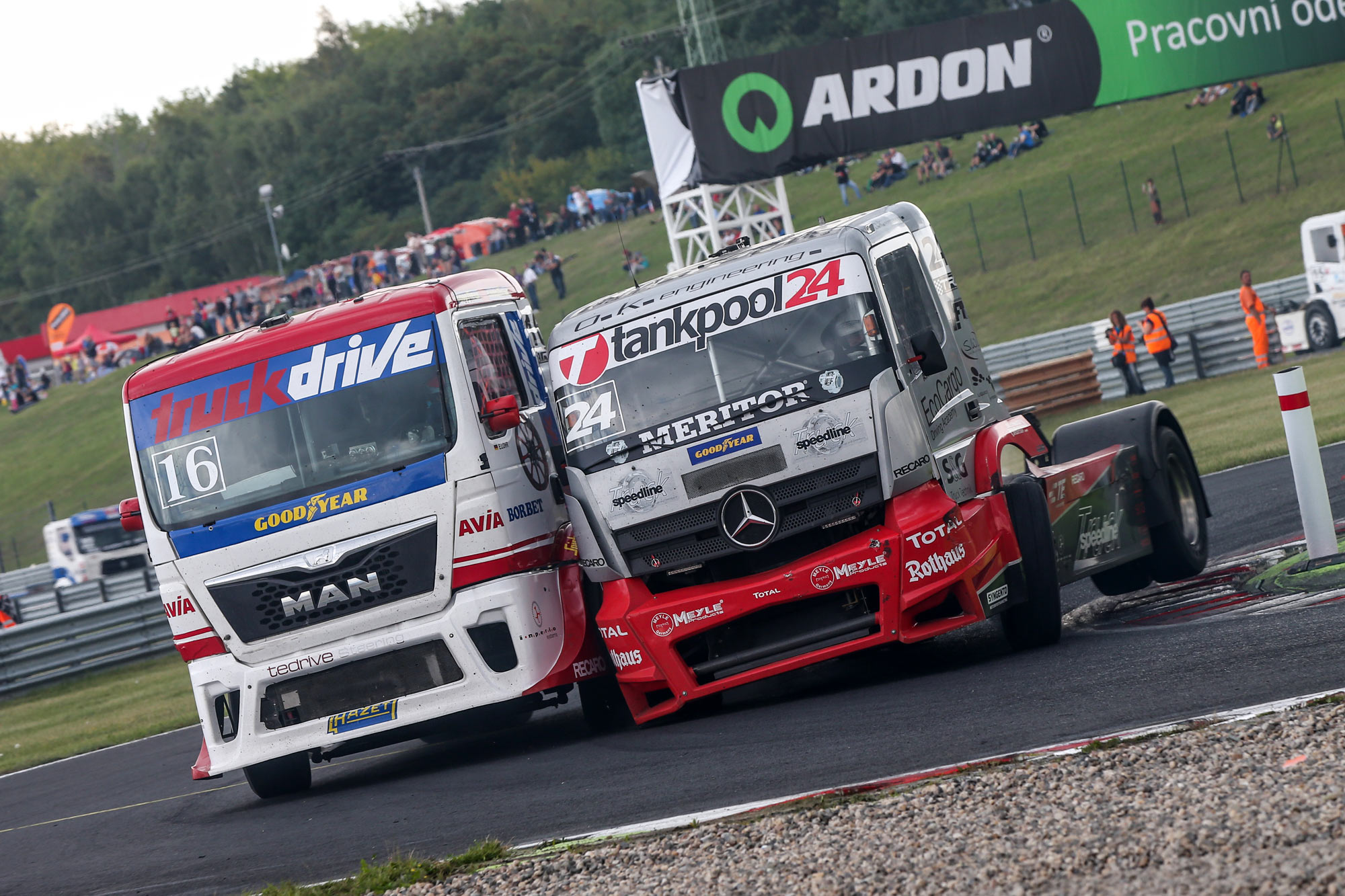 Truck Racing 2014 - Most | Federation Internationale de l'Automobile