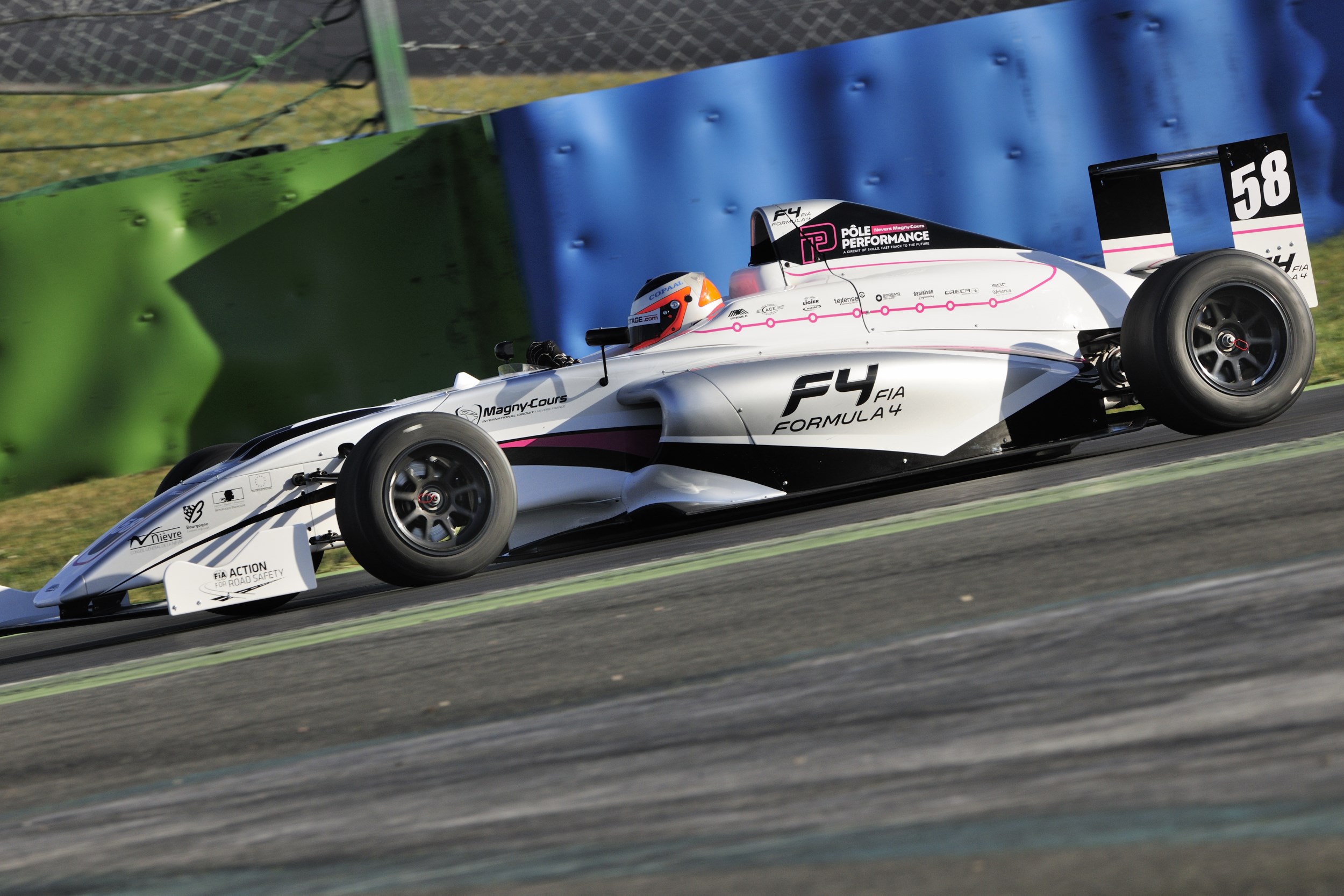 F4 Australia 2014 | Federation Internationale de l'Automobile
