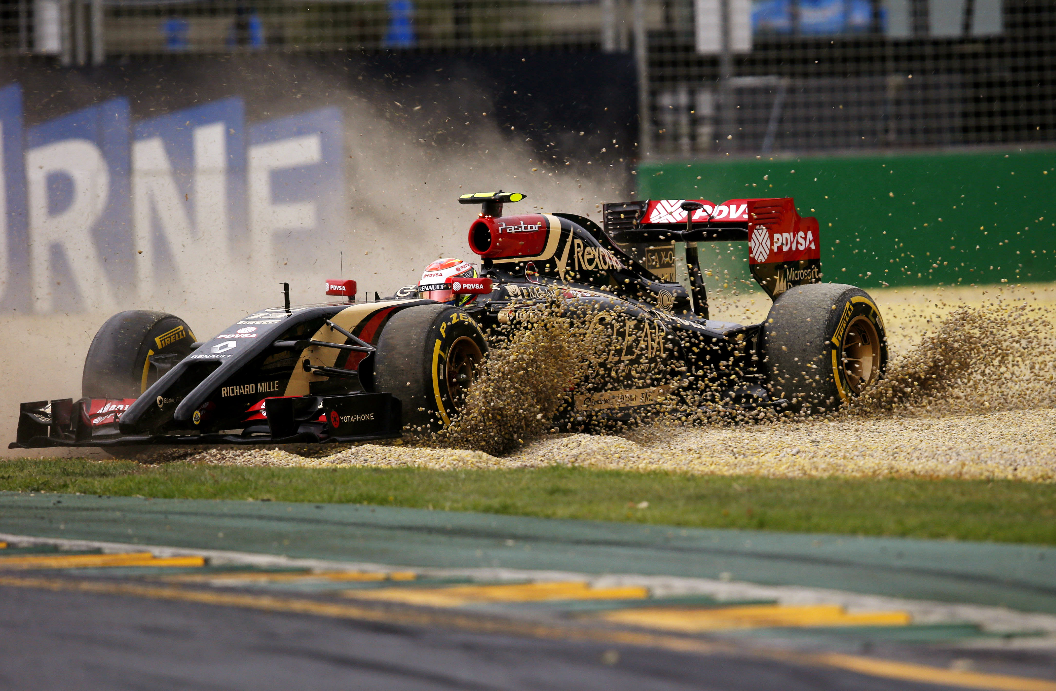 F1 - 2014 Season Highlights | Federation Internationale de l'Automobile