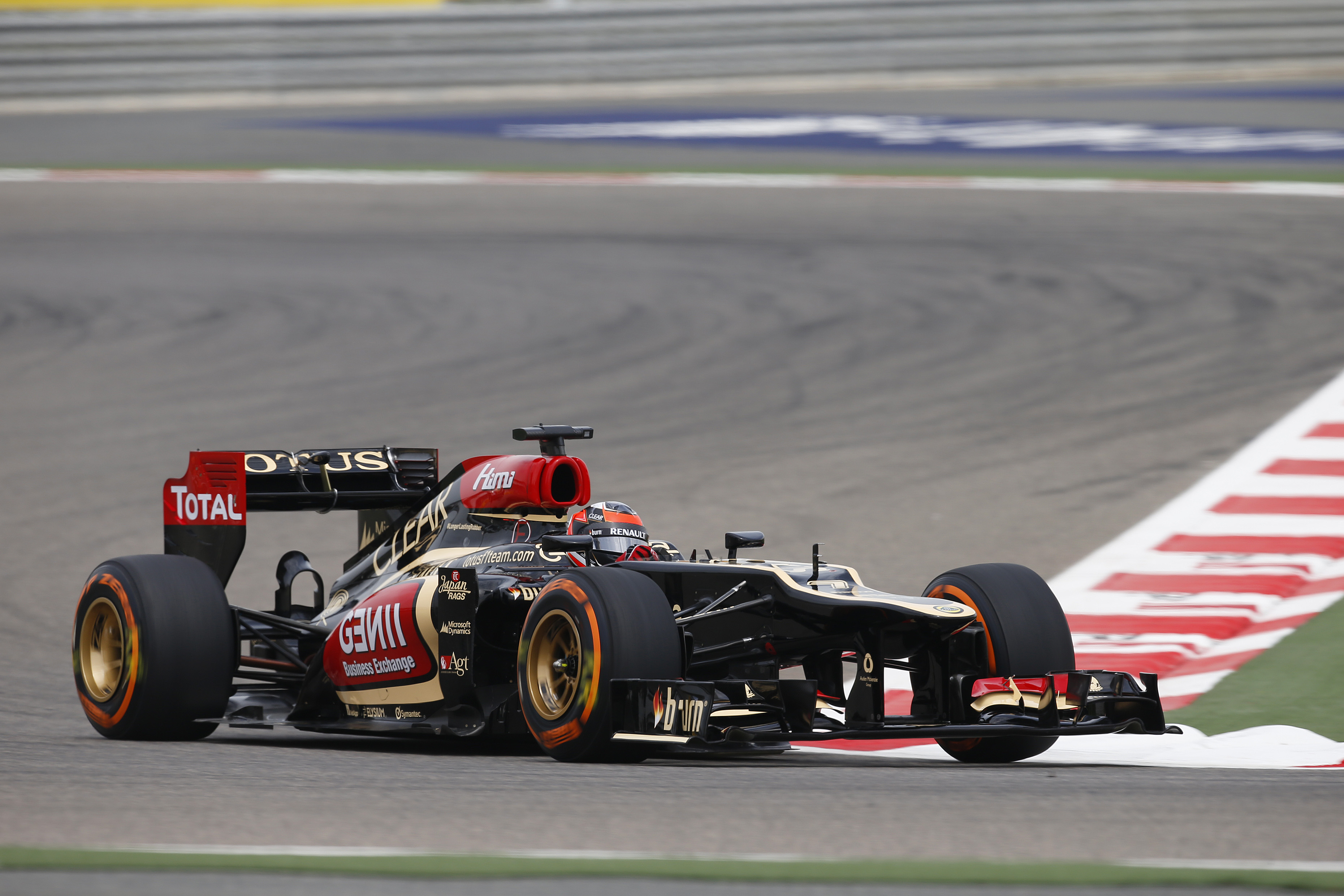 Raikkonen claims FP2 top spot in Bahrain | Federation Internationale de ...