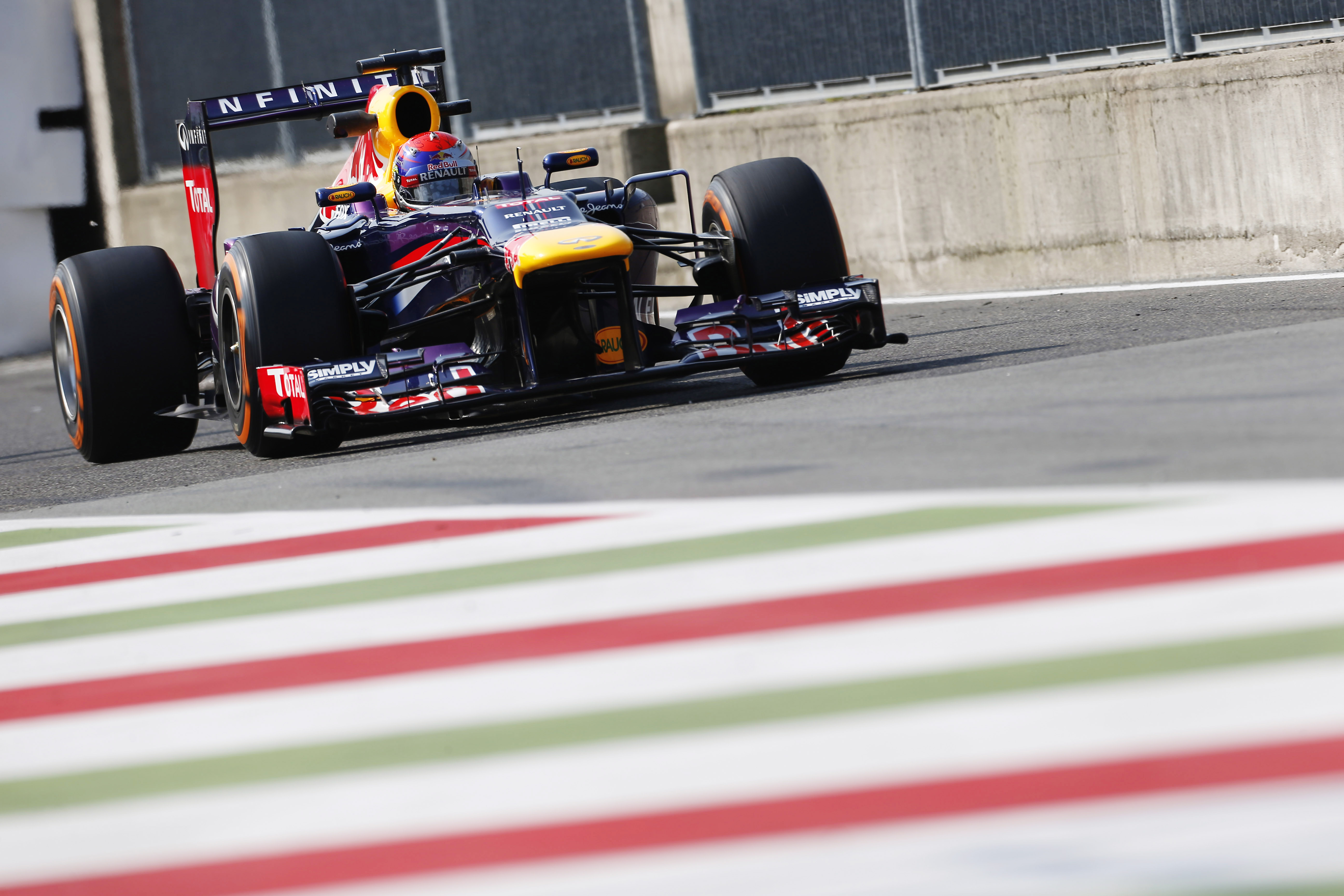 Vettel quickest in Italian Grand Prix FP2 | Federation Internationale ...