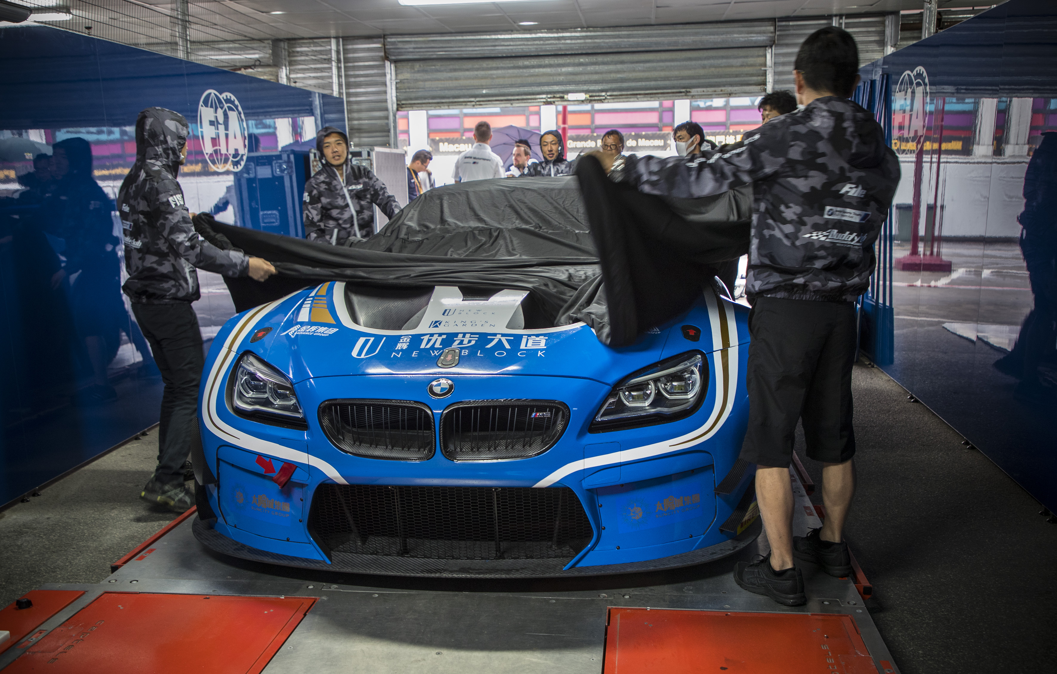 FIA GT World Cup - Biggest repair effort in history of GT racing ...
