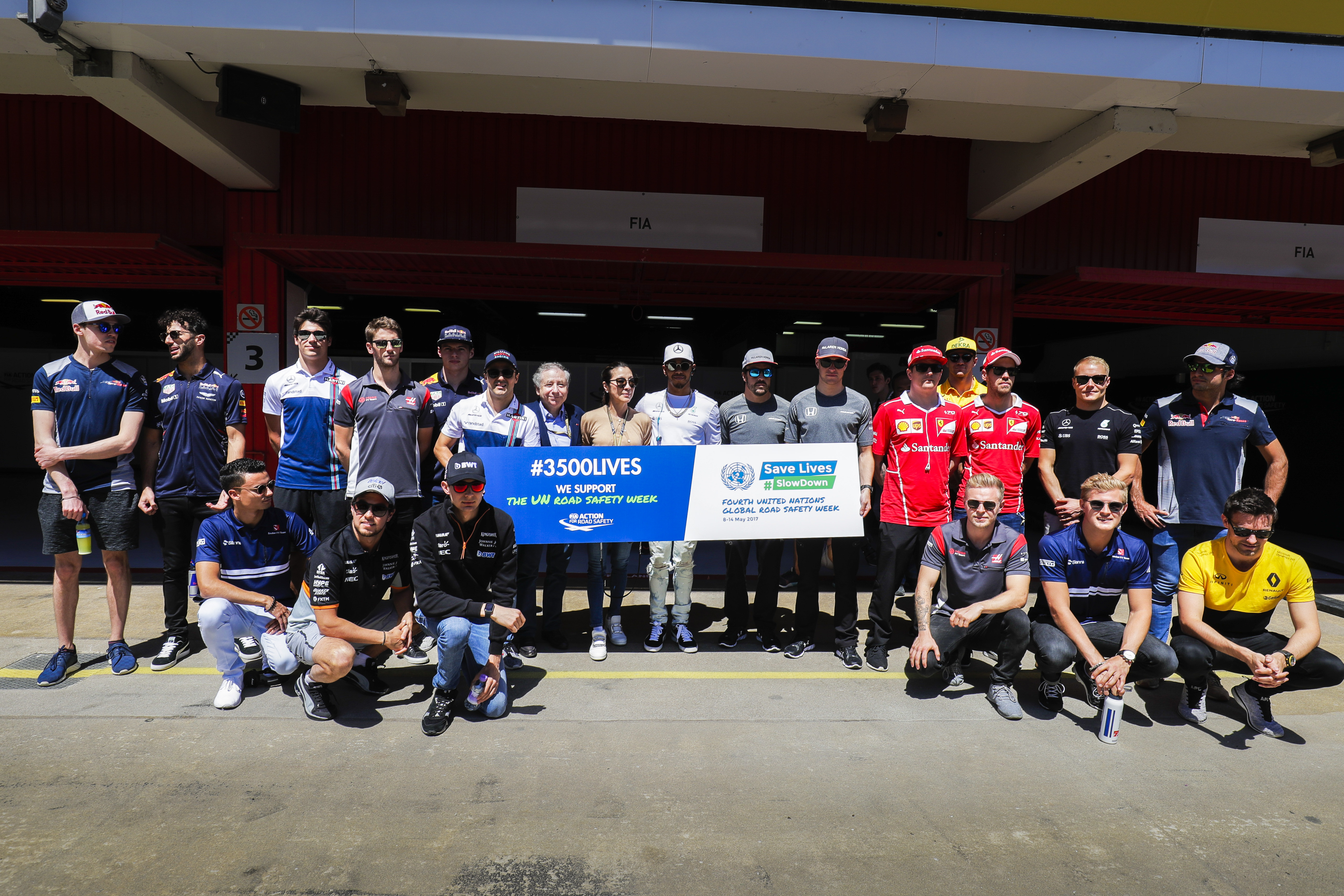 F1 Drivers support the fourth UN Global Road Safety week at the Spanish ...