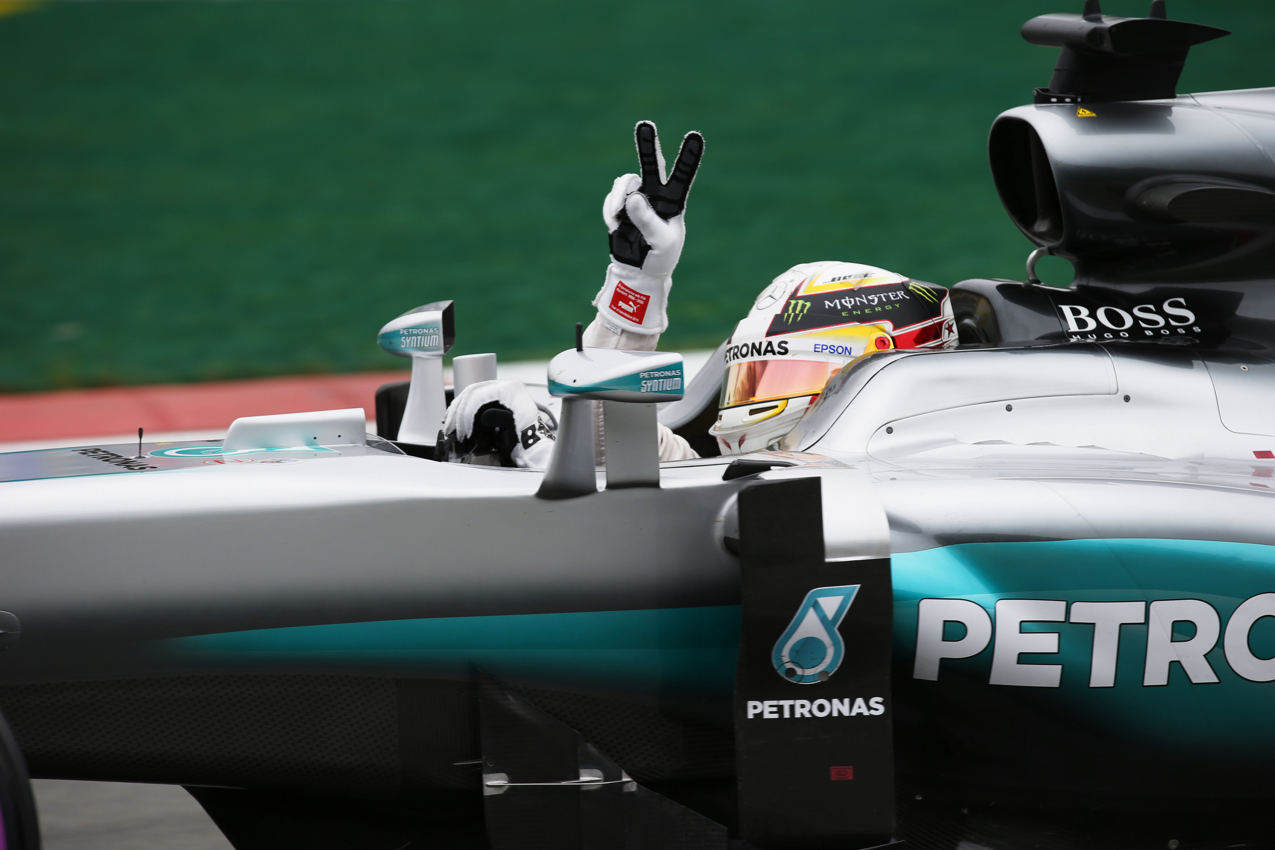 F1 - Hamilton edges Rosberg to take fifth Canadian GP pole position ...