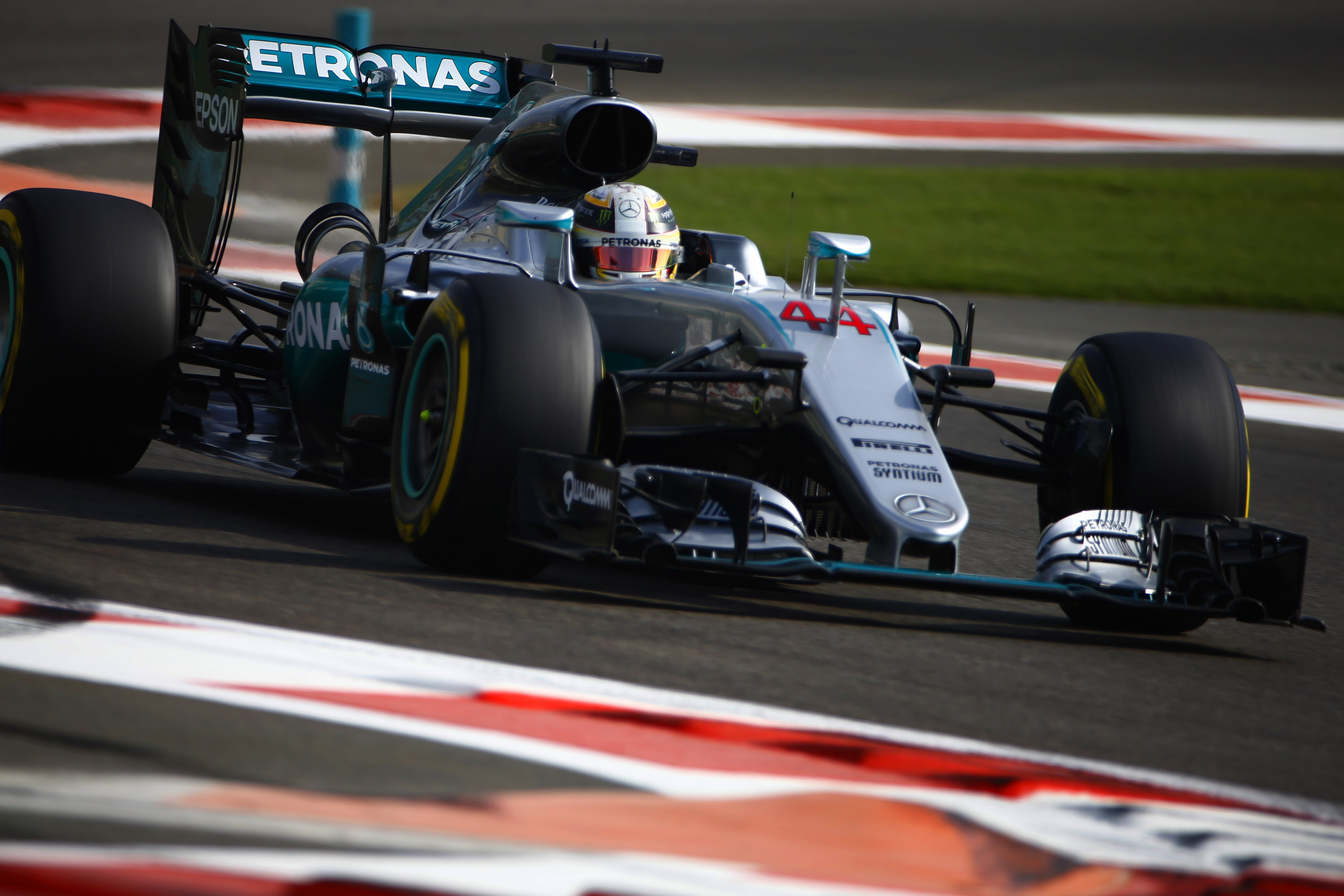F1 - Hamilton edges Rosberg as title-deciding Abu Dhabi GP weekend gets ...