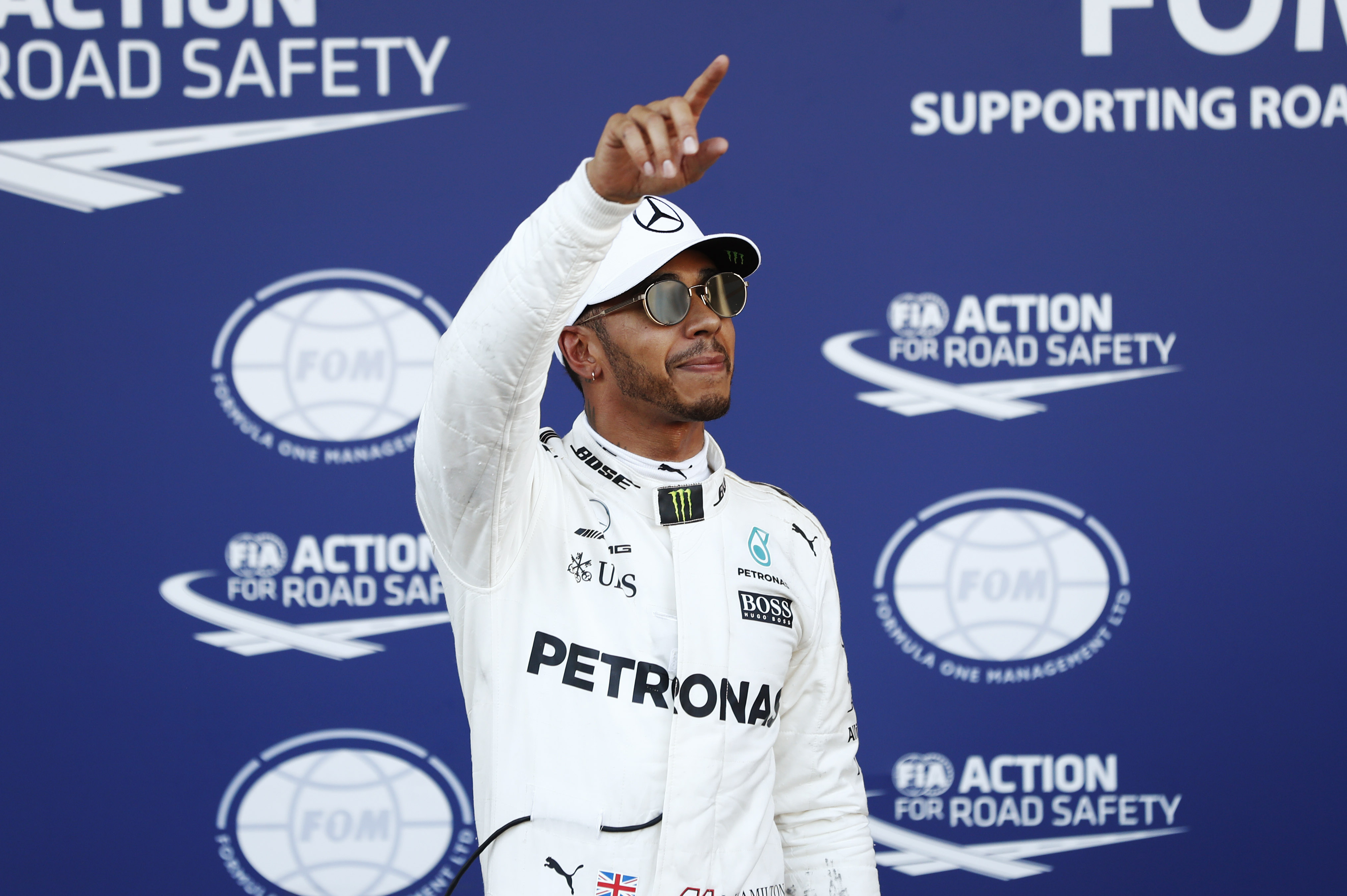 F1 - Hamilton takes 66th career pole in Azerbaijan ahead of Bottas and ...
