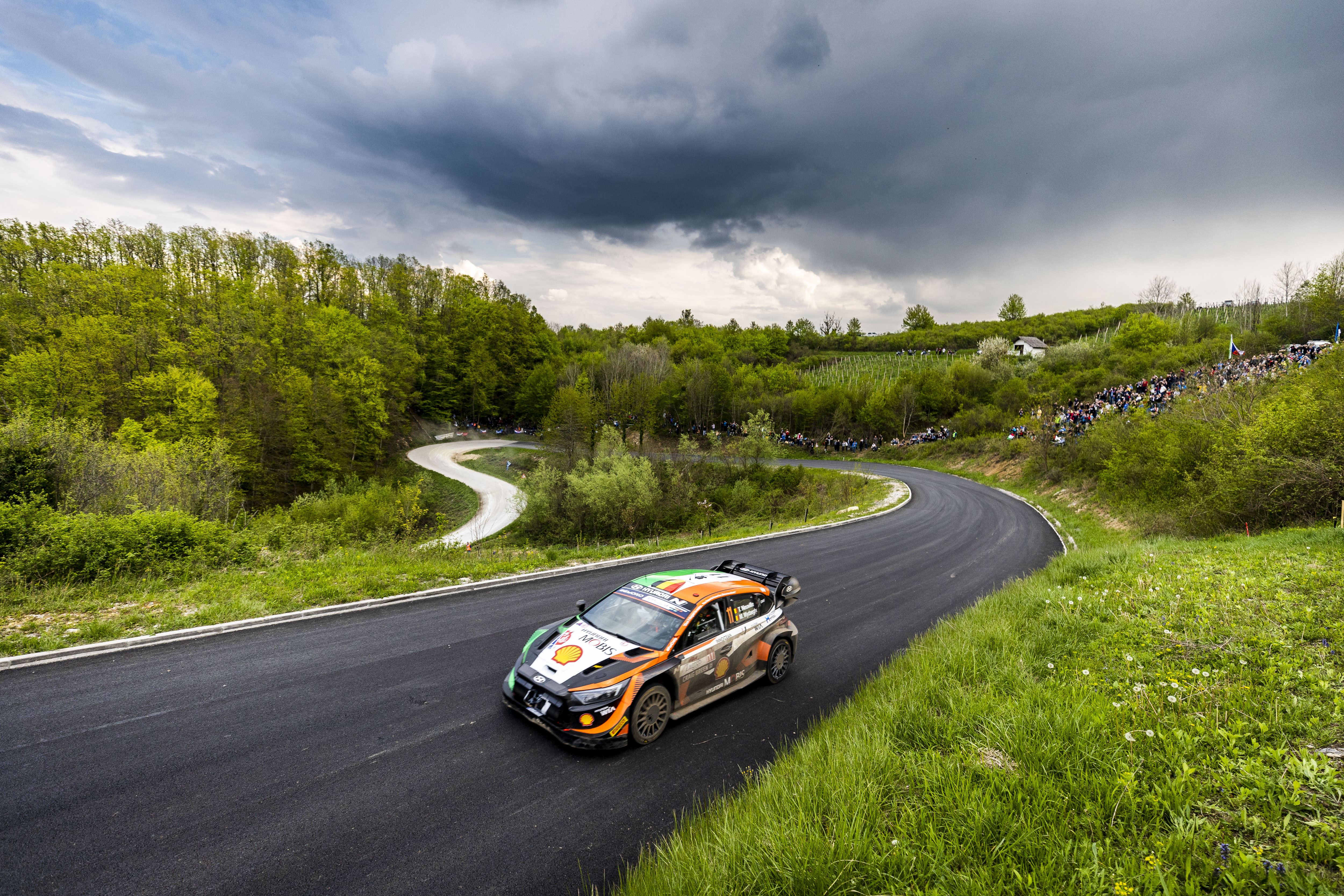 WRC - Neuville ahead of Evans after eventful Rally Croatia Friday ...