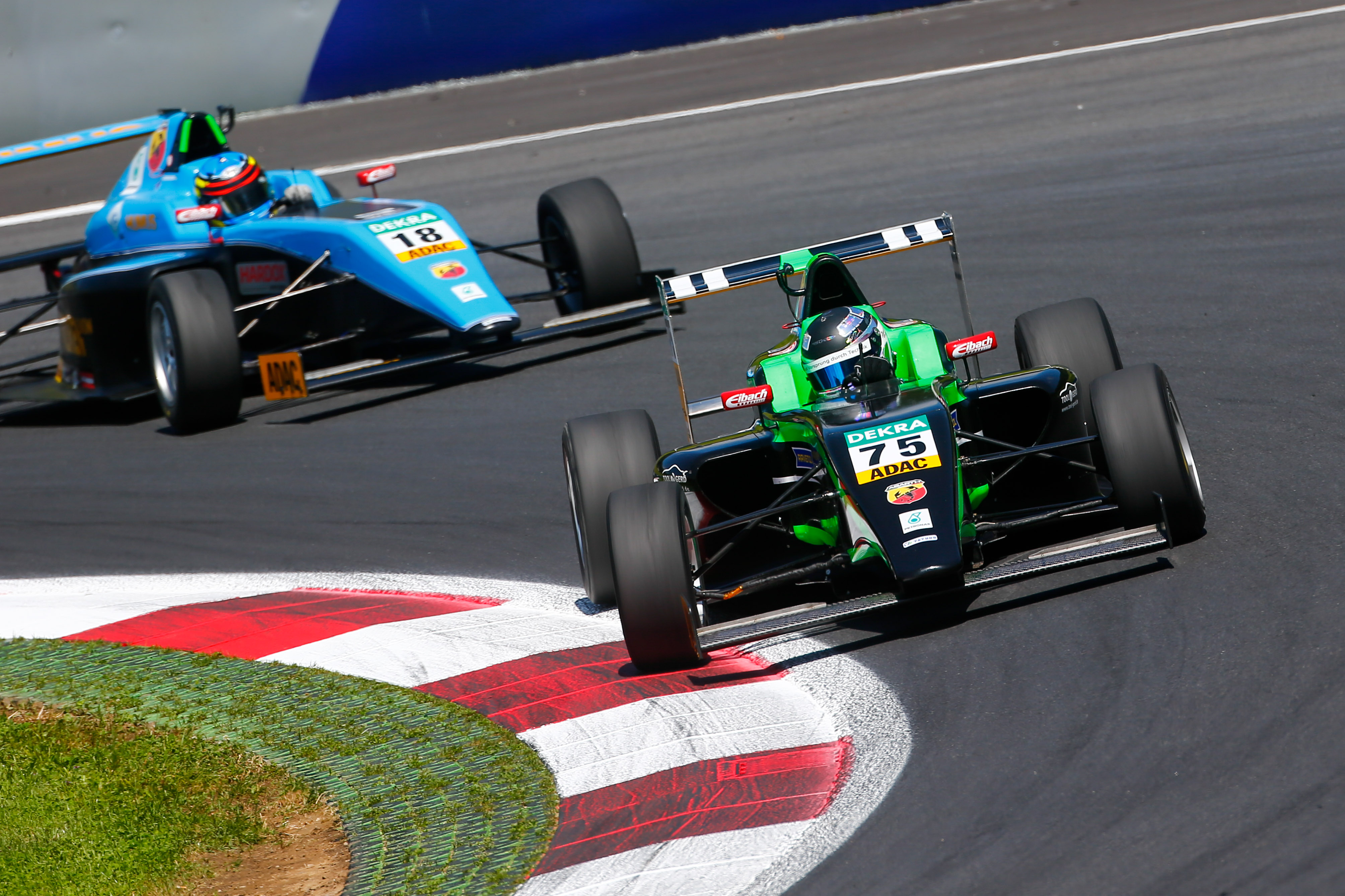 F4 - Home race for the Schumachers: ADAC Formula 4 at the Nürburgring ...