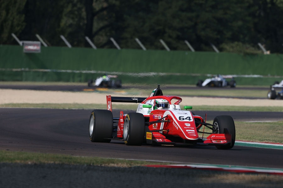 Formula Regional European Championship - Imola - Caldwell wins ...