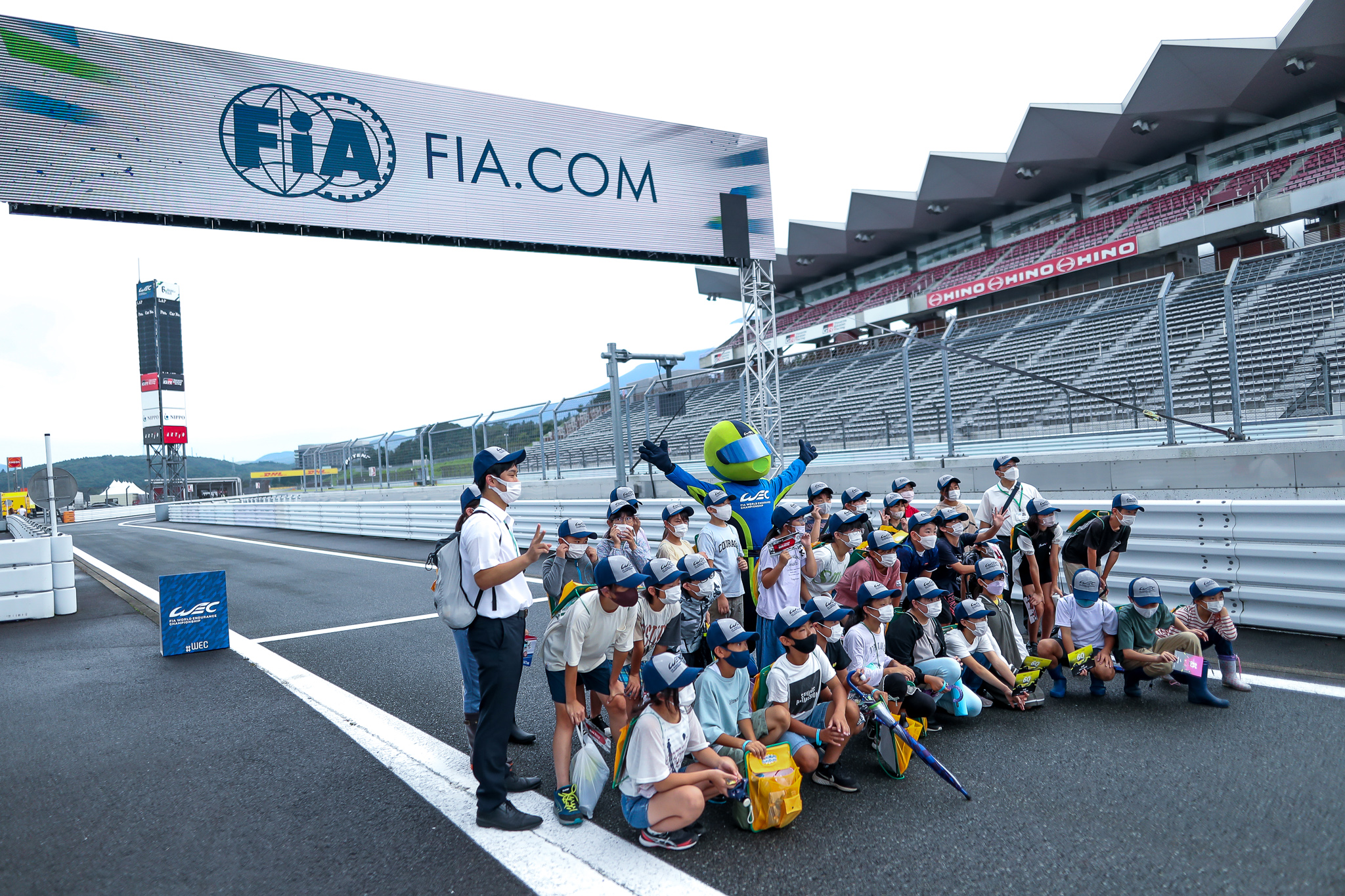Local elementary schools’ pupils meet the FIA World Endurance ...