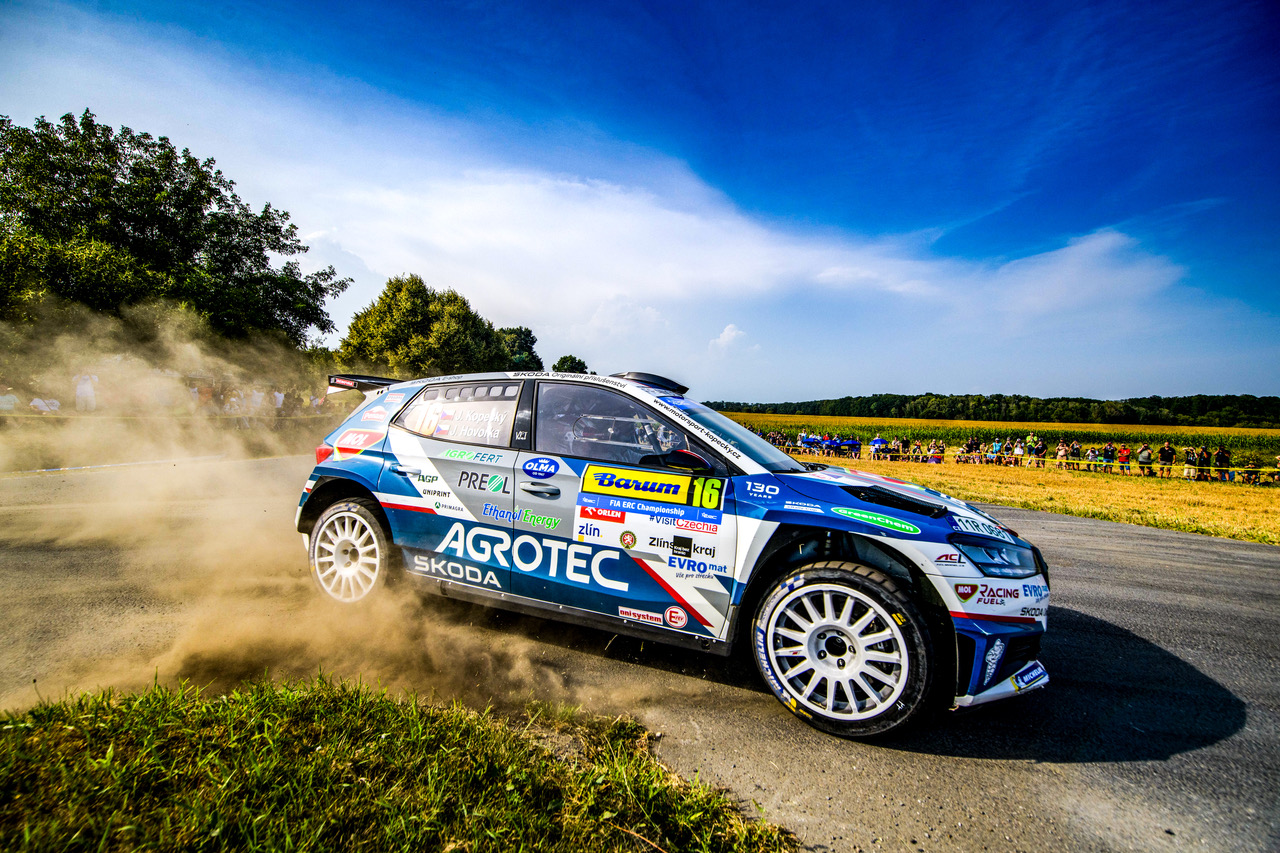 ERC - Zlín King Kopecký heads intense victory battle | Federation ...