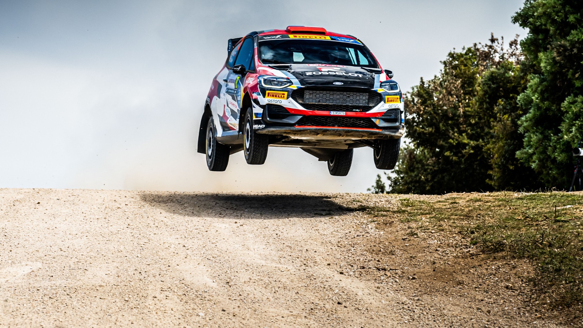 Junior stars ready to fly high at Secto Rally Finland | Federation ...