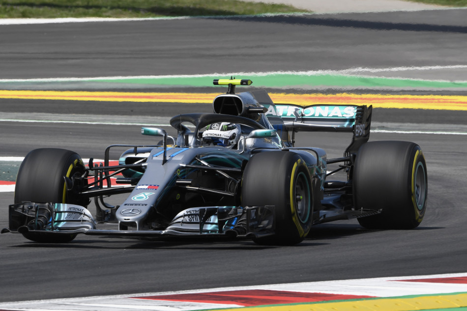 F1 - Bottas sets the early pace in Barcelona ahead of Hamilton ...