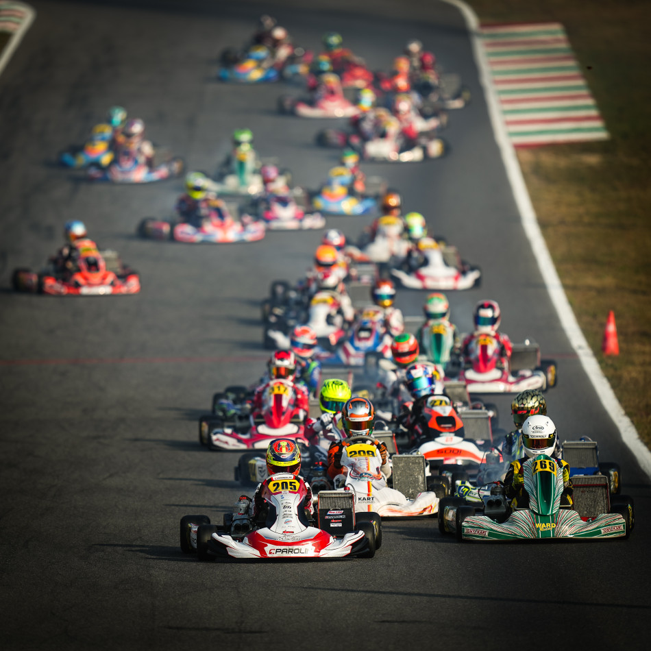 FIA Karting - Tough battles in the Qualifying Heats at Franciacorta ...