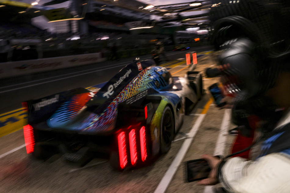 WEC: Night time at centenrary Le Mans | Federation Internationale de l ...