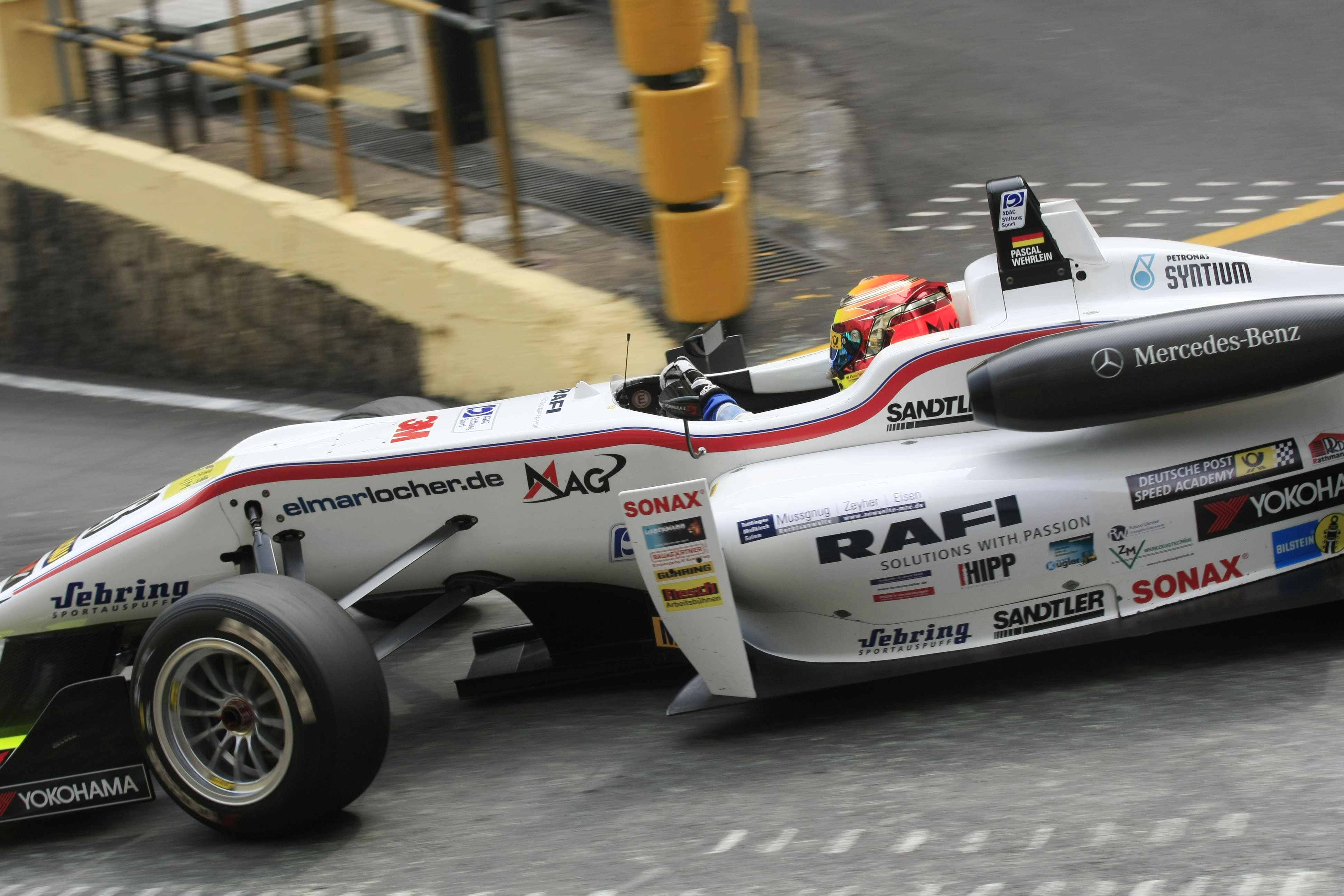 F1 stars in Macau | Federation Internationale de l'Automobile